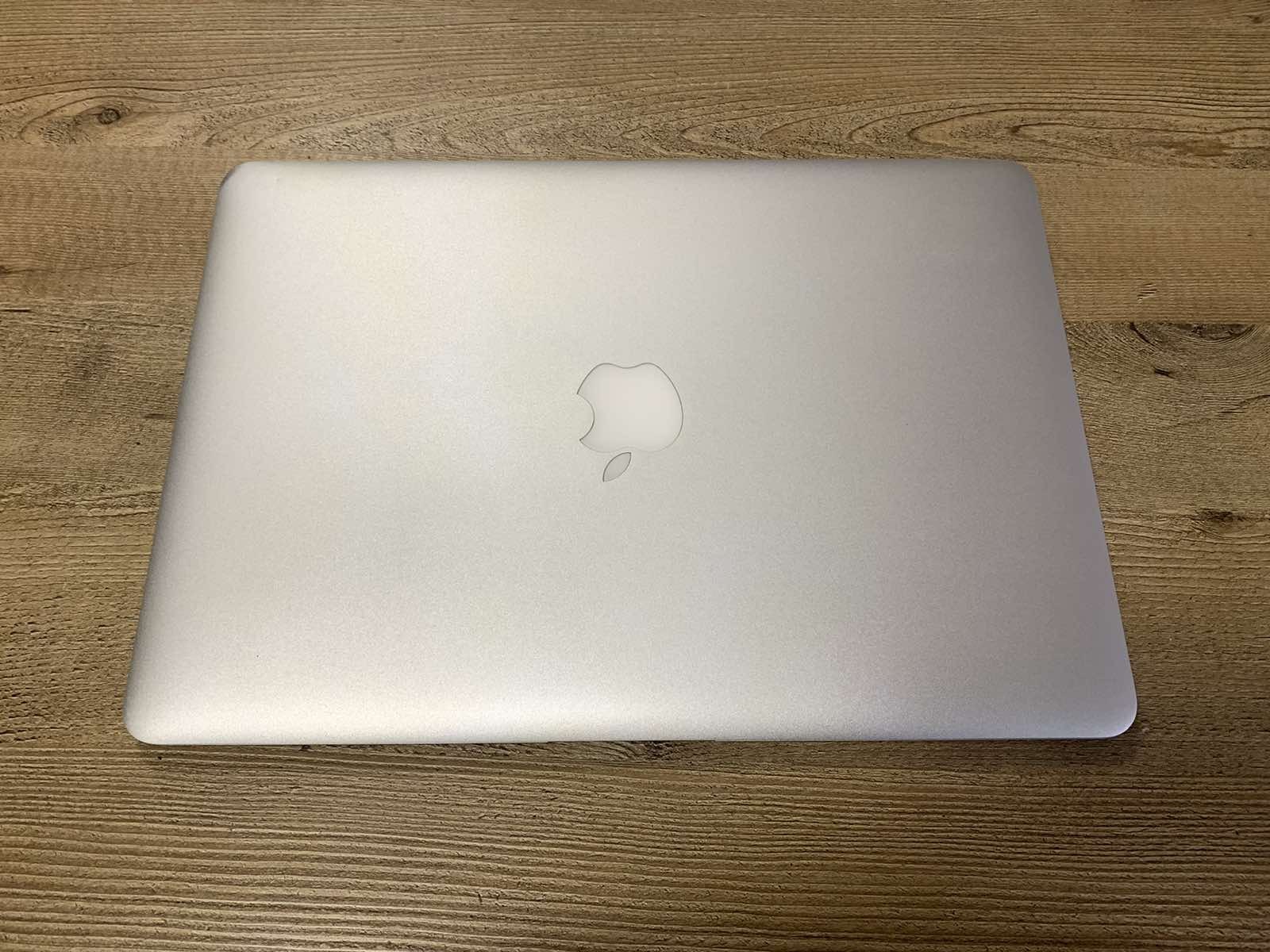 Macbook Air 13" 2015 A1466