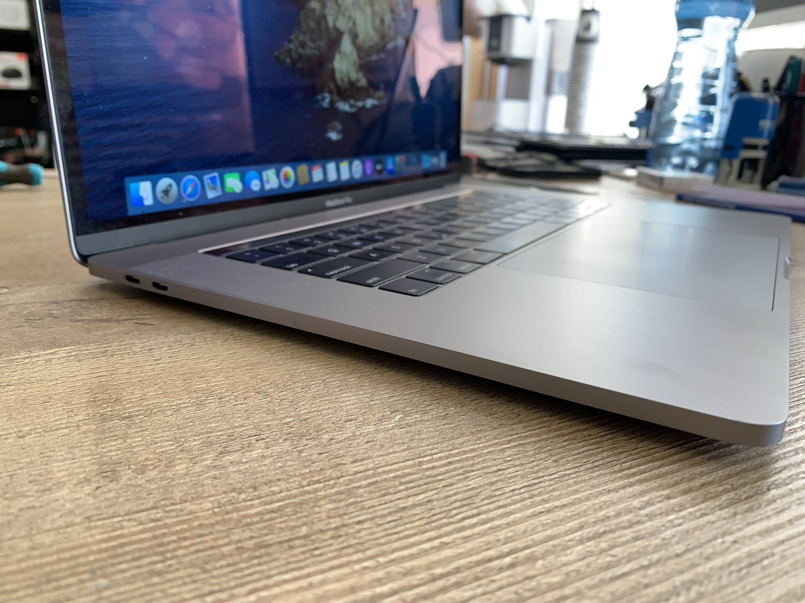 Macbook Pro 15" 2018 A1990