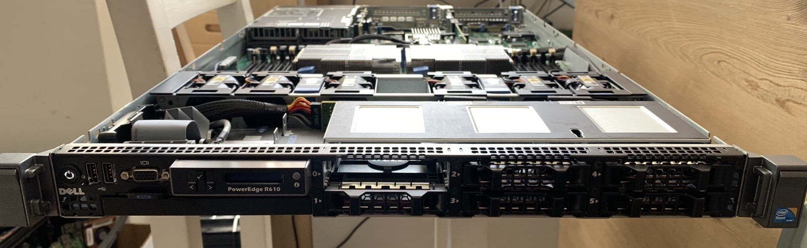 DELL PowerEdge R610